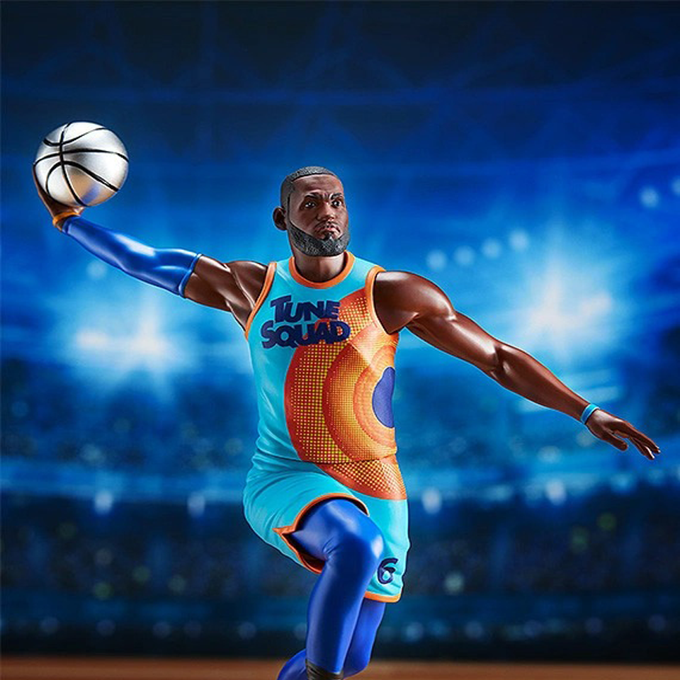 LeBron James POPUP Parade - LuffyToys